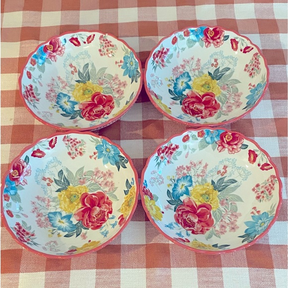 The Pioneer Woman | Dining | Rare Pioneer Woman Fancy Flourish Low Rim ...